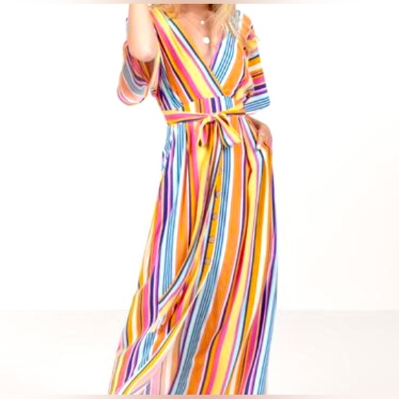 Harper | Dresses | Maxi Dress Francescas Harper Heritage Striped Vneck ...